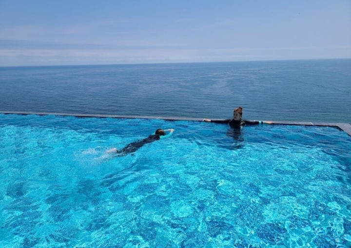 The 강릉오션스테이  #와이드오션뷰11#넷플릭스#3룸#바다와대관령 #3대가함께#10명가능 - Gangneung-si