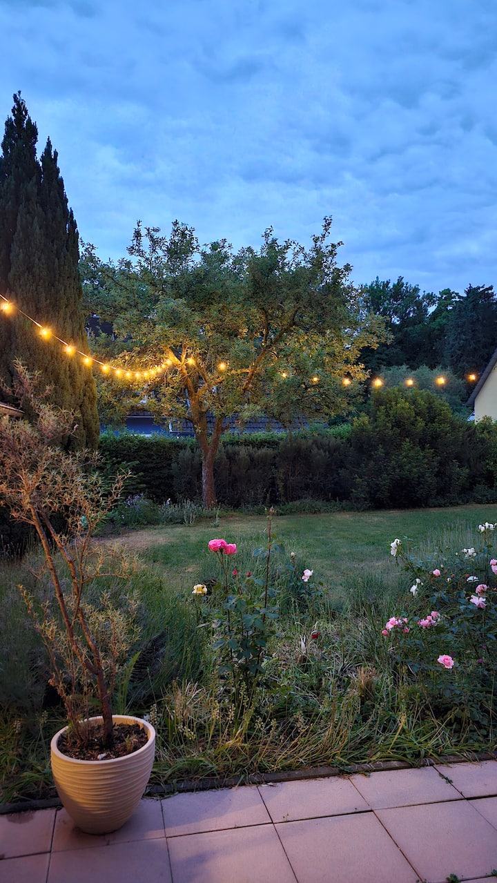 Work And Travel Nahe Köln Mit Garten + Sonnendeck - Lohmar