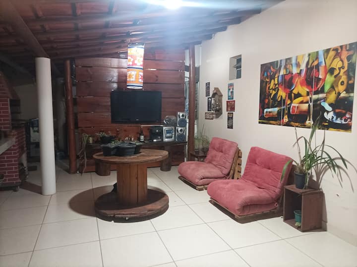 Casa 2 Qtos 2 Camas Casal Colchão Solt. 2v Garagem - Montes Claros