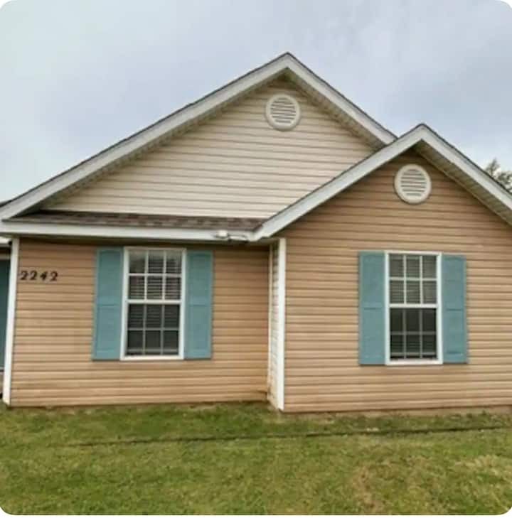 La Casita Near Downtown - Springdale, AR