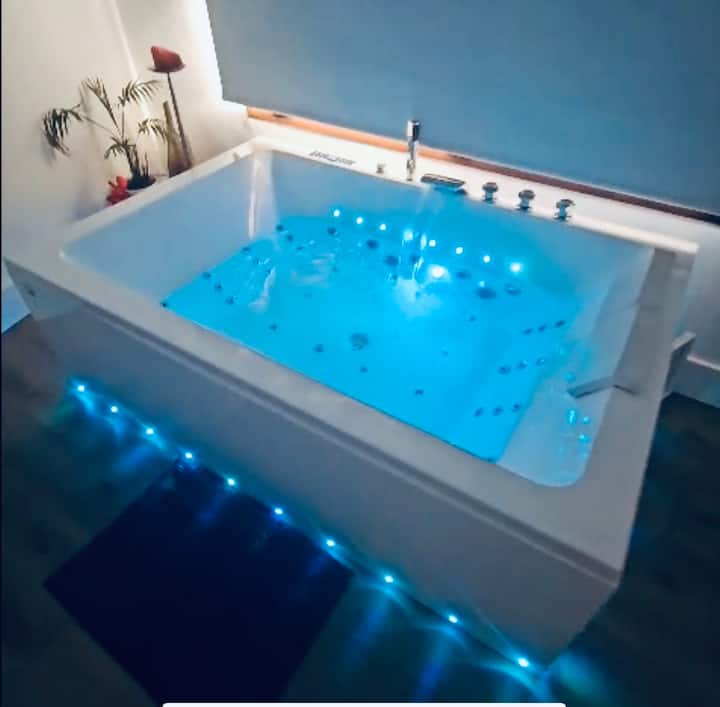 Loft Romántico Con Jacuzzi & Relax Jaén - Andalucía