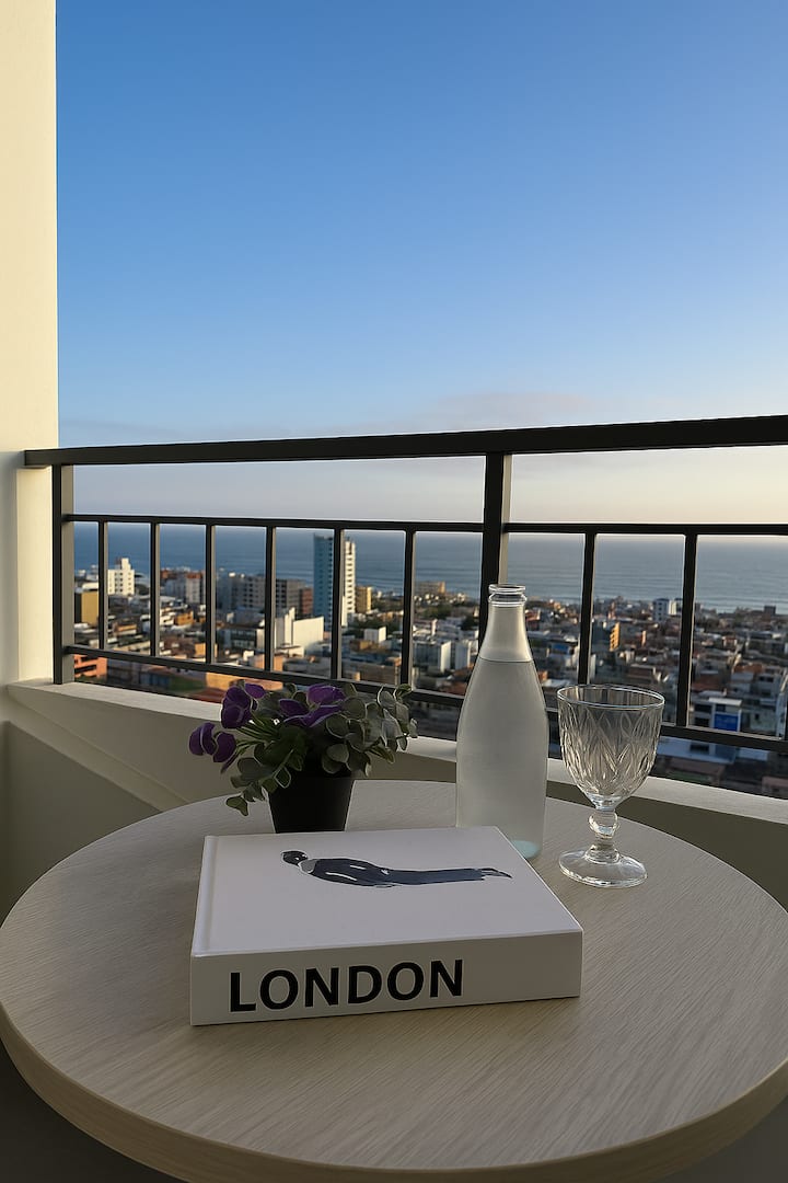 Relax W/ Ocean View+ Safe Parking Near Ap - Peru