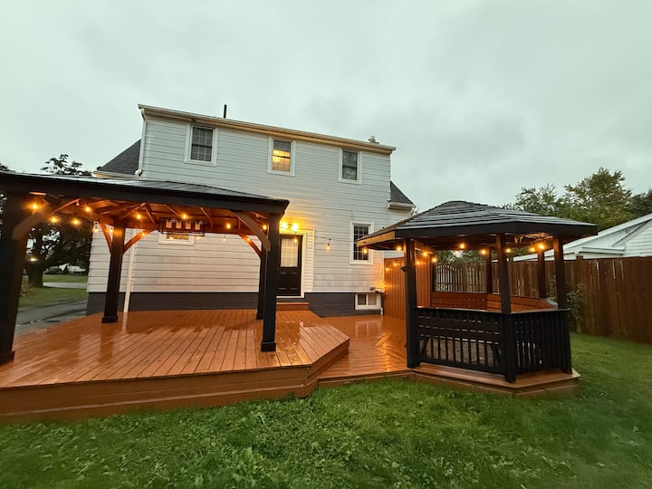 Walking Distance To Falls Free Parking & Cleaning - Niagara Falls
