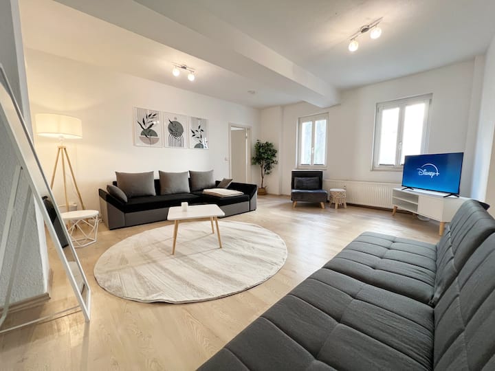 123m² Altbauwohnung Im Centrum Mit 2 Schlafzimmern - Coburg