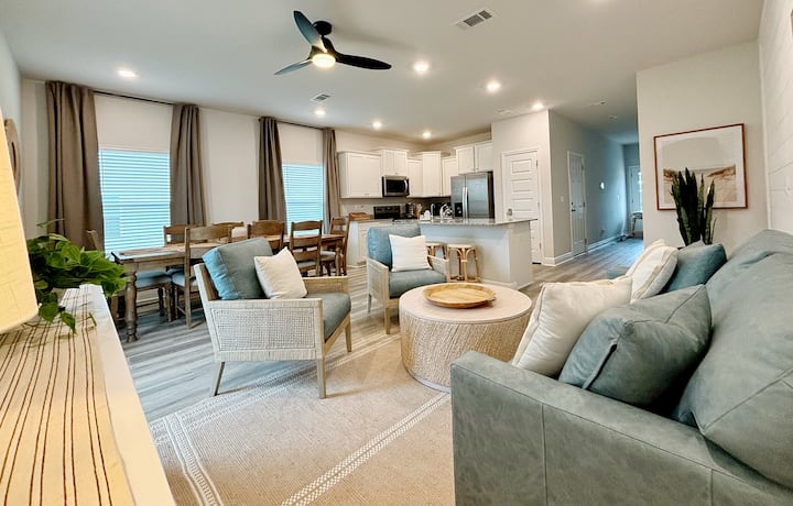 Newly Built 3 Br Costal Retreat, Grill - Panama City Beach, FL