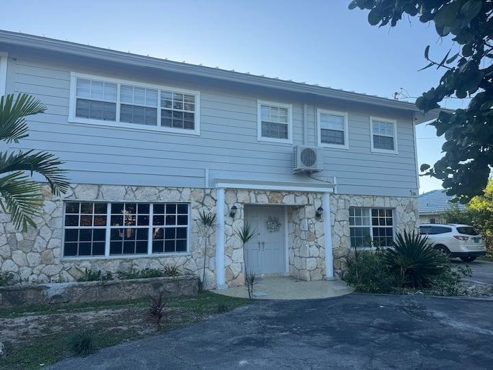 Livin’ The Dream - Freeport