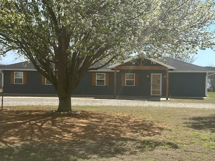 Lakefront At Twelve Oaks Road - Waurika Lake - Waurika Lake, OK