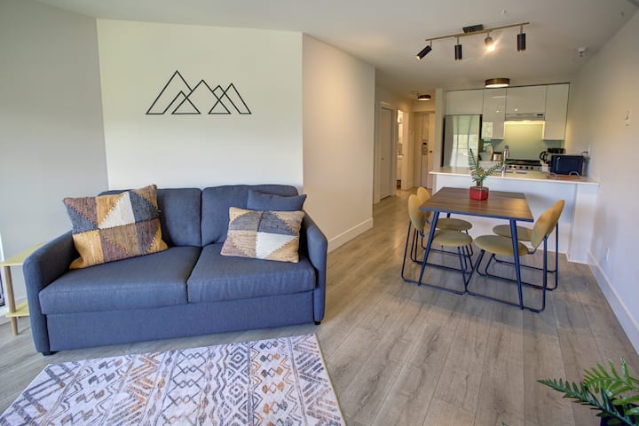 Prime Location L Whistler Village L Ac L Sleeps 5 - Whistler