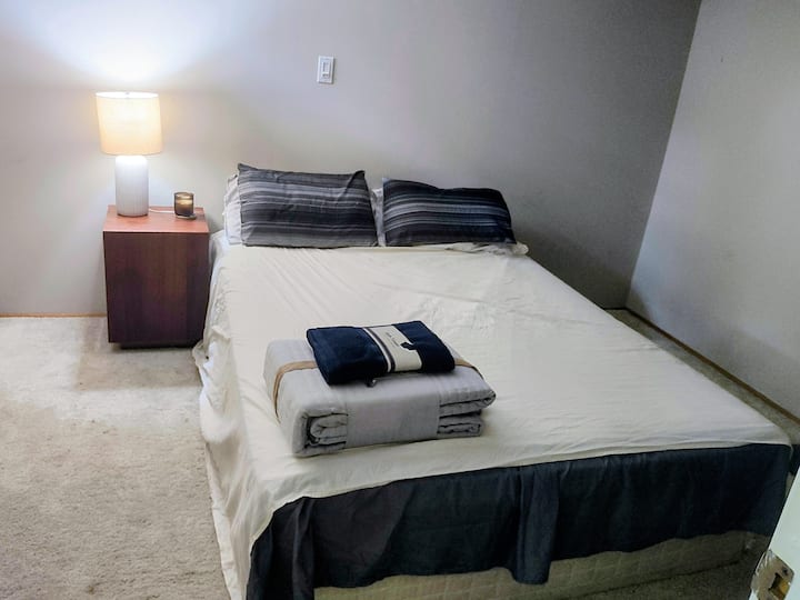 Private Walkout Basement (In-law Suite) 1 Bed/bath - Abingdon, MD