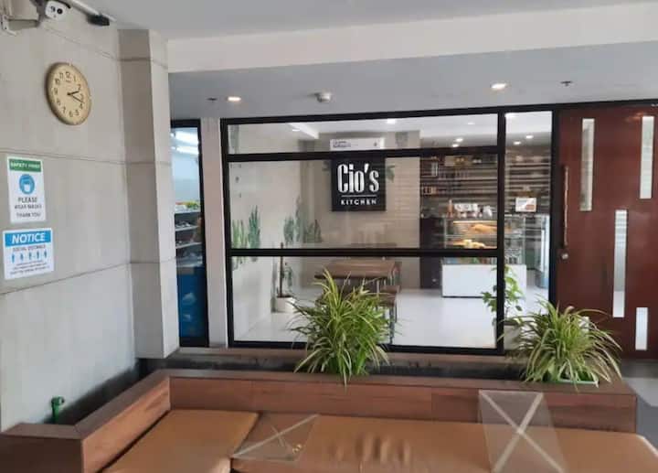 Budget Deal For 10@mabolo Garden Flats, Loft - Cebu City