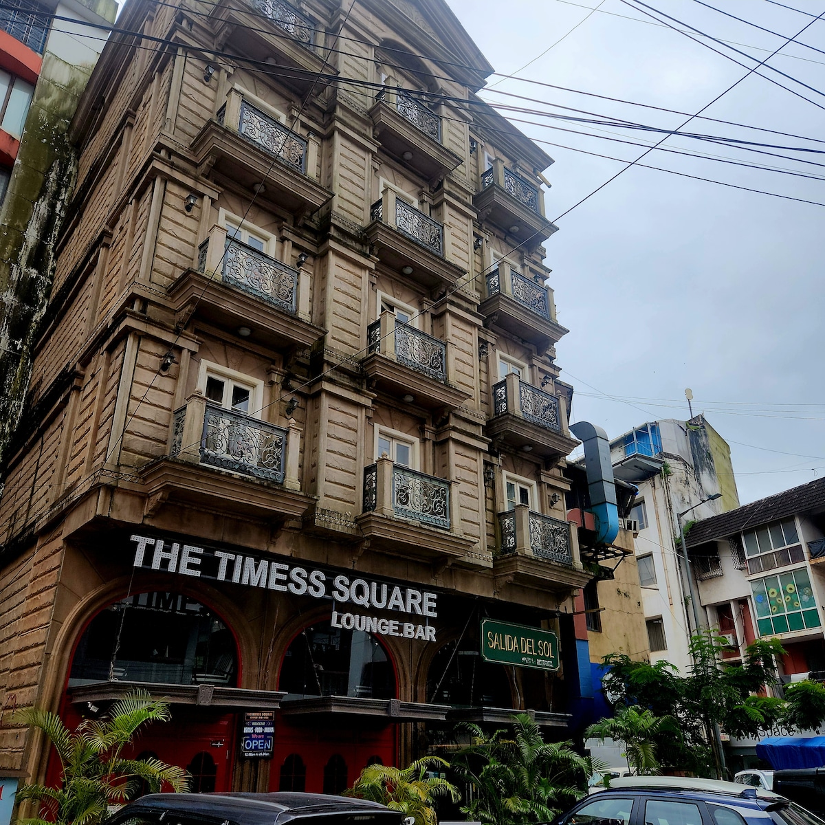 Suite | Jacuzzi | Petit-déjeuner - Appartements à louer à Panaji, Goa ...