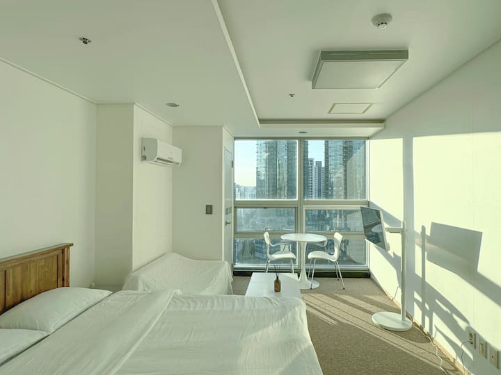 공덕역 1분 거리 통창 시티뷰 - 