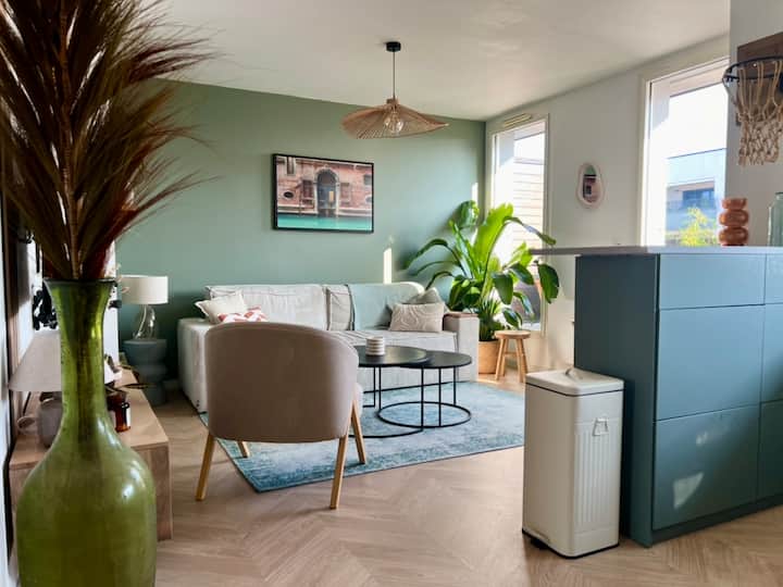 Havre De Paix Avec Terrasse Au Cœur De Nantes - Nantes