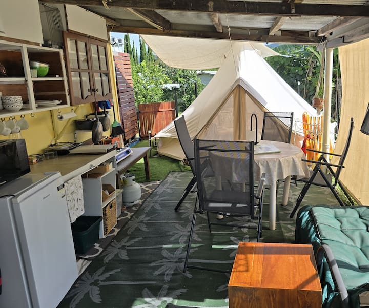 Glamping + Huge Backyard In Town - Coffs Harbour
