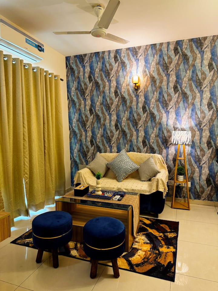 Blue Jay: 1bhk Apartment Stay By Jp Homestays - Noida