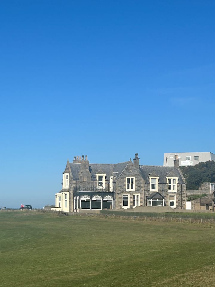 1 Strathlene House
House By The Sea - Moray