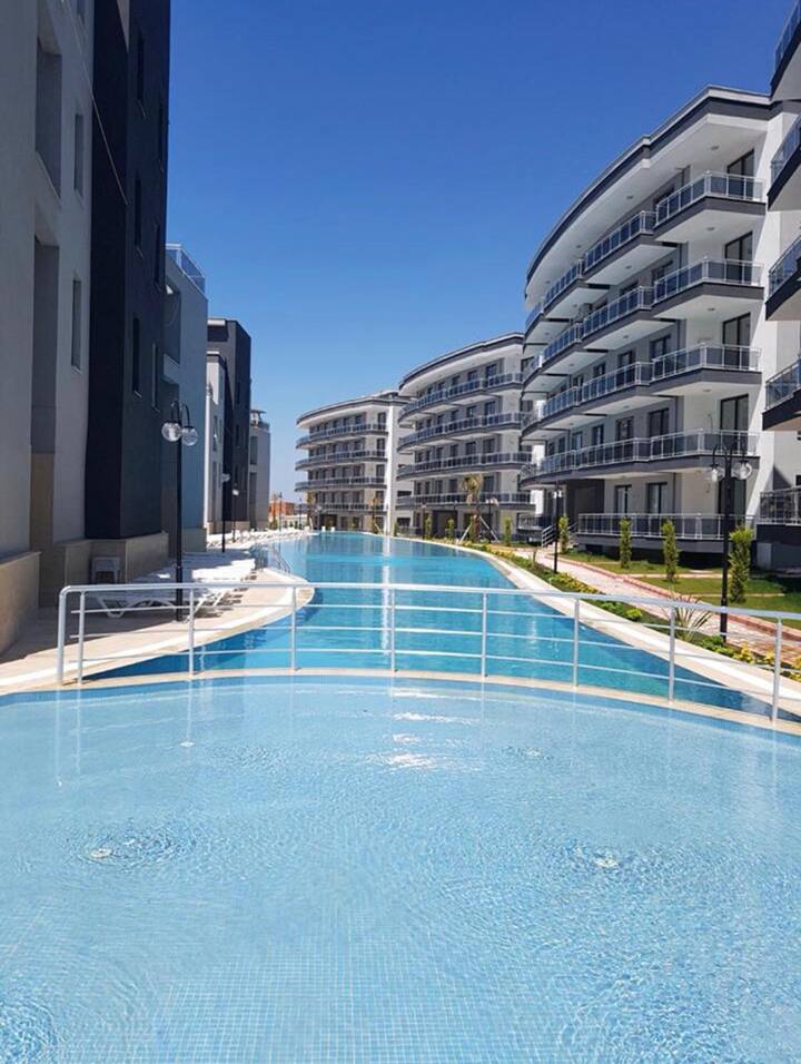 Ferienwohnung Mit Meerblick & Riesigem Pool - Кушадасы