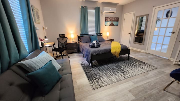 Apartment You Will Love. Centrally Located - Denton, TX