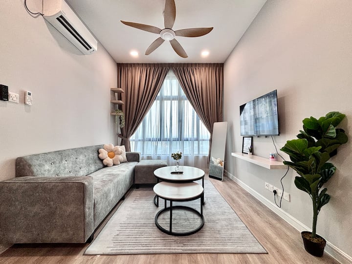 Homely 2bed4pax @Dsummit Jbtownkempas|freenetflix - Skudai