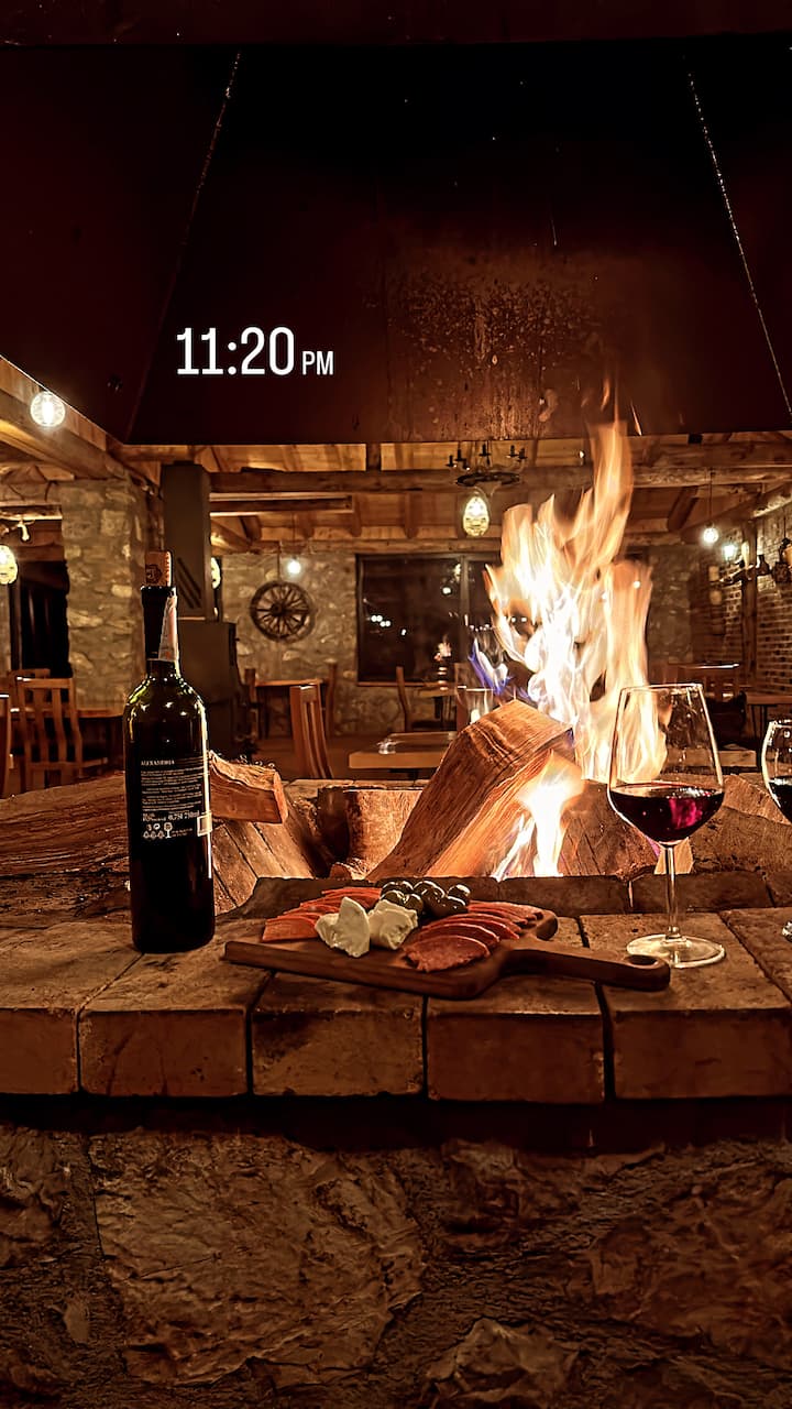Restaurant "Maja E Strellcit" - Kosovo
