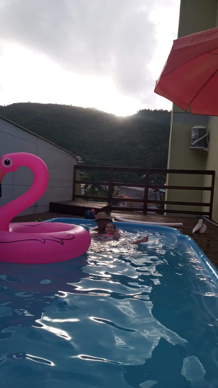 Casa Linda Com Piscina A 350 Metros Da Praia - Governador Celso Ramos