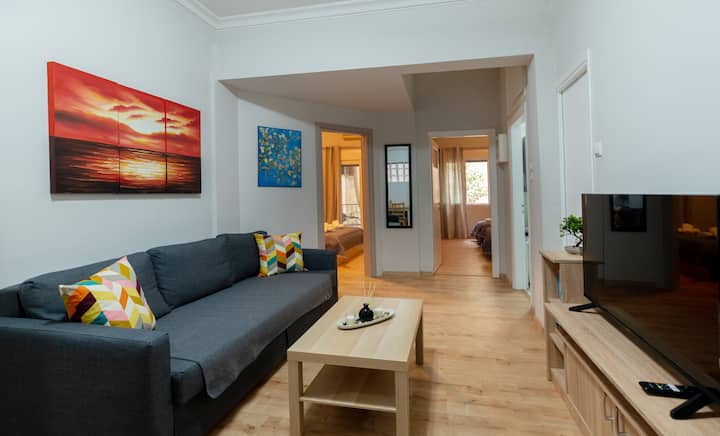 Stylish 2br Near National Archaeological Museum - Athene