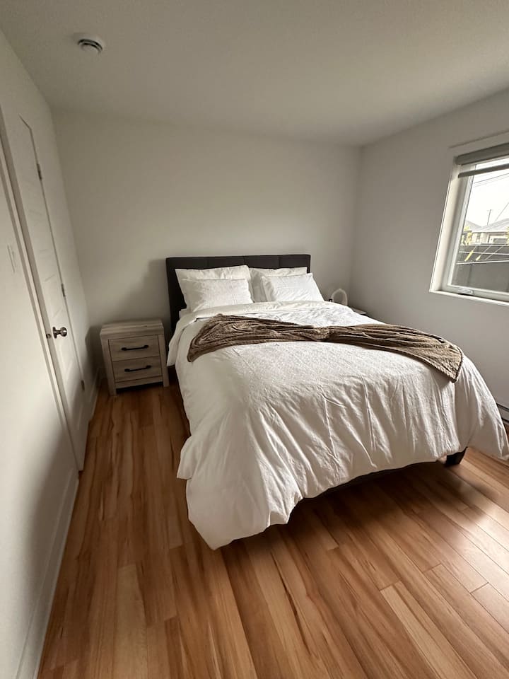 Chambre Meublée à Louer - Mirabel