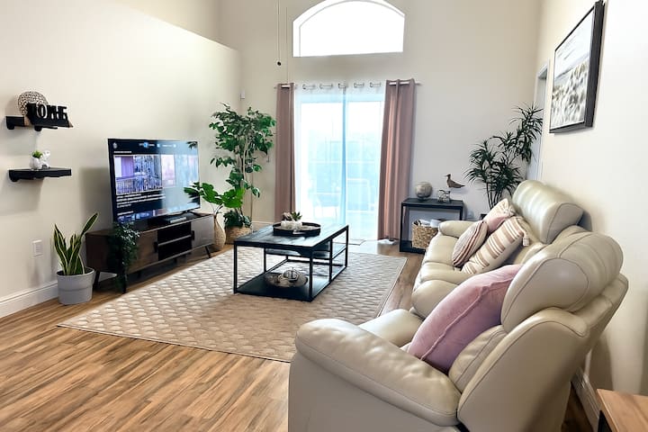Sunny Spring Retreat - Davenport, FL