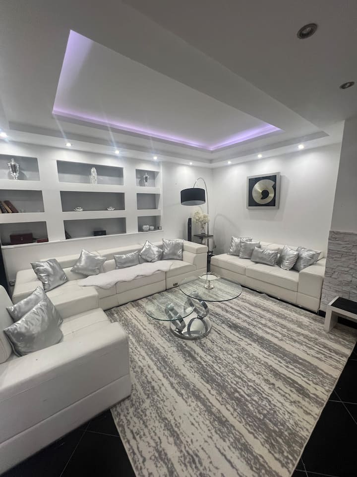 Un Grand Duplex Moderne - Argel
