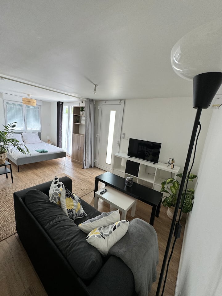 Agréable Studio Proche Aéroport - Mérignac