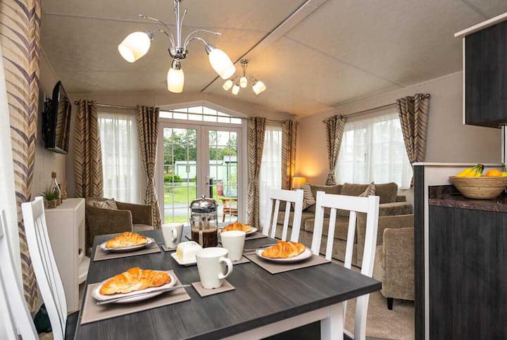 Cosy Retreat With Lake Access | Near Lake District - Carnforth