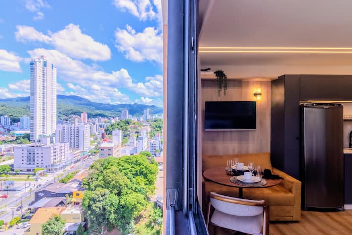 Loft Central, Vista Incrível, Piscina, Academia. - Blumenau