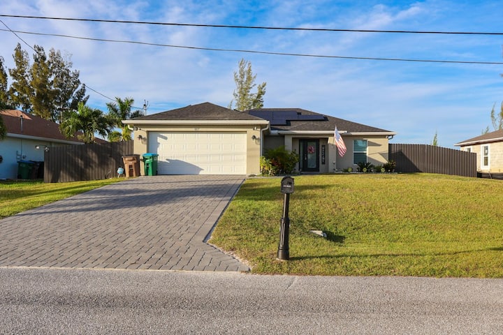 Zito Dream Home - Cape Coral, FL