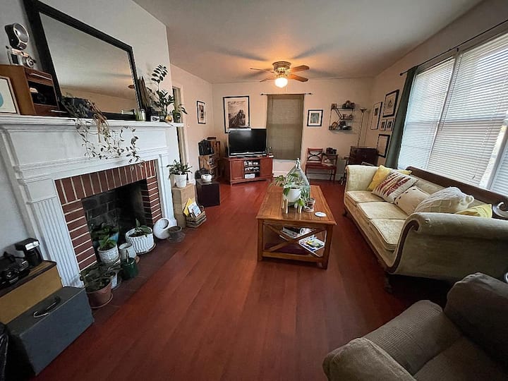 Cozy Home Near Downtown - Goldsboro, NC