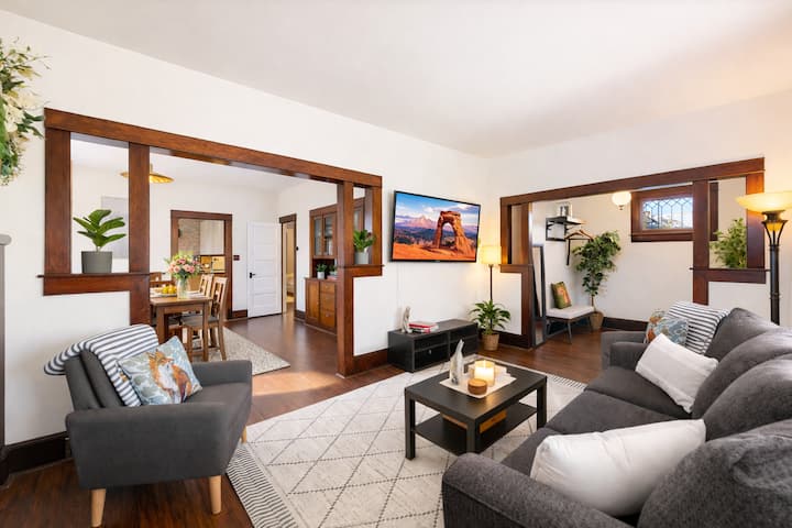 Amazing Location Near Mountains, Exploring, & Fun! - Salt Lake City, UT