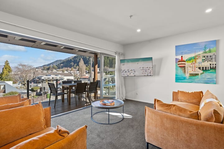 Walter Peak View Apartment | Downtown - Queenstown