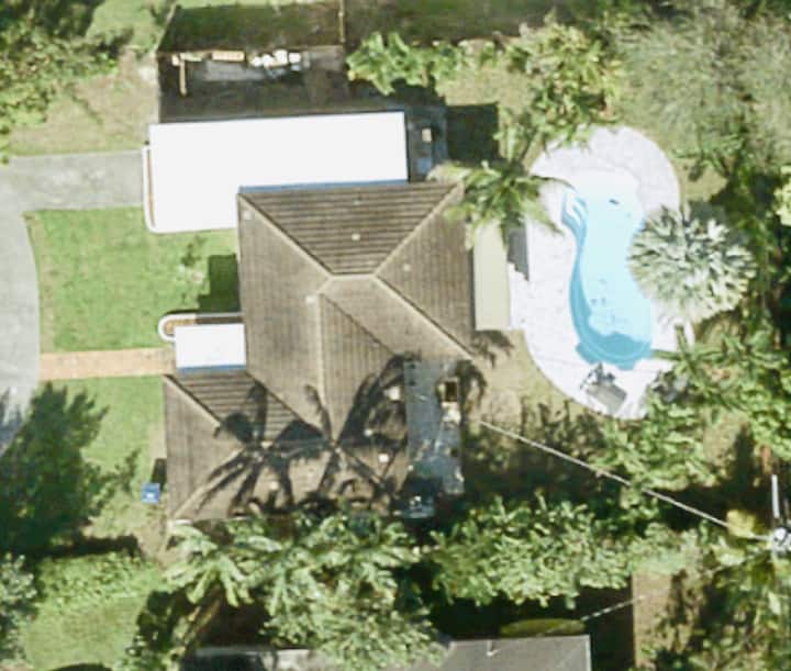 Miami Vibes-pool Home-location+ - Miami Shores, FL