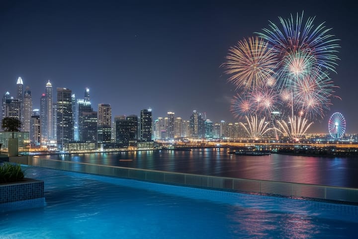 Infinity Pool | 1br Seven Palm | Private Beach - Dubai