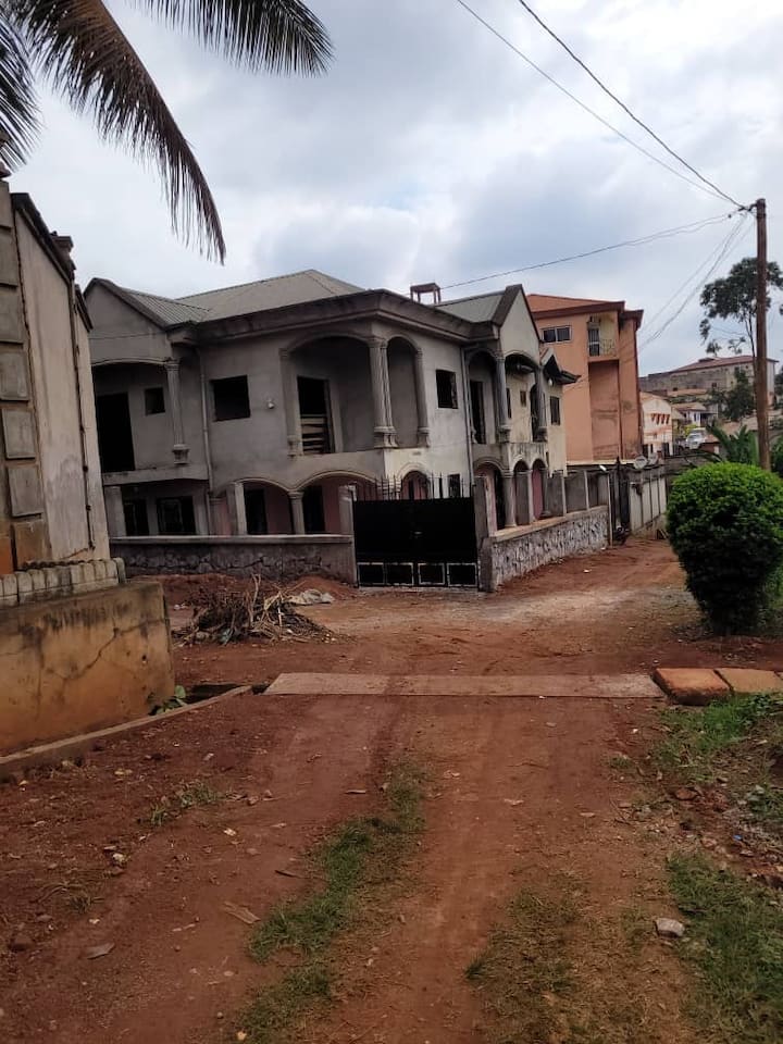 Appart,villa  La Providence Nkomo - Cameroon