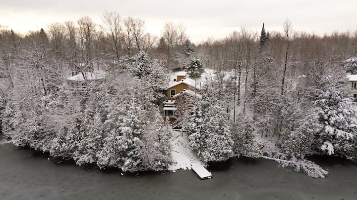 Cabane Au Bord Du Lac Avec Sauna Et Bain à Remous - Ottawa