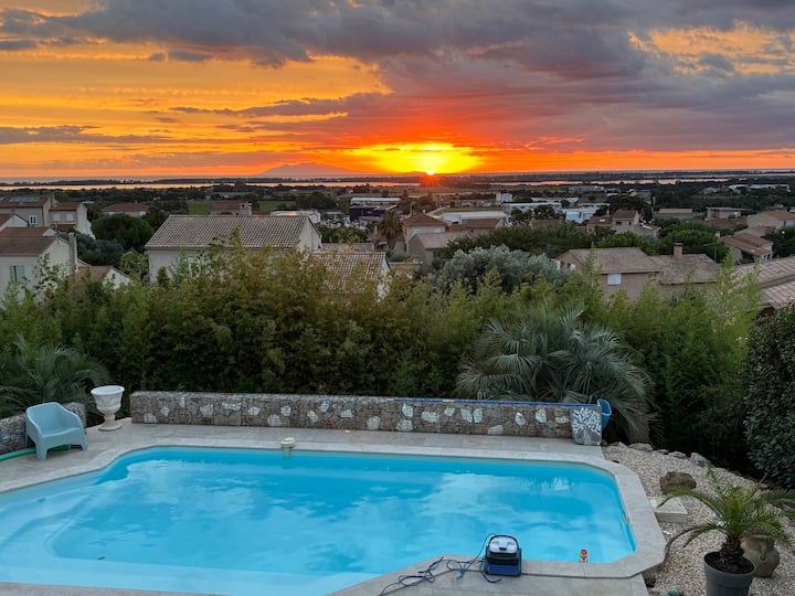 Situation Idéale Pour Visiter. - Borgo