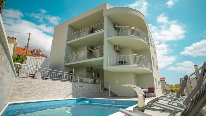 Residence Kristo Sea Side 3 - Seget Vranjica