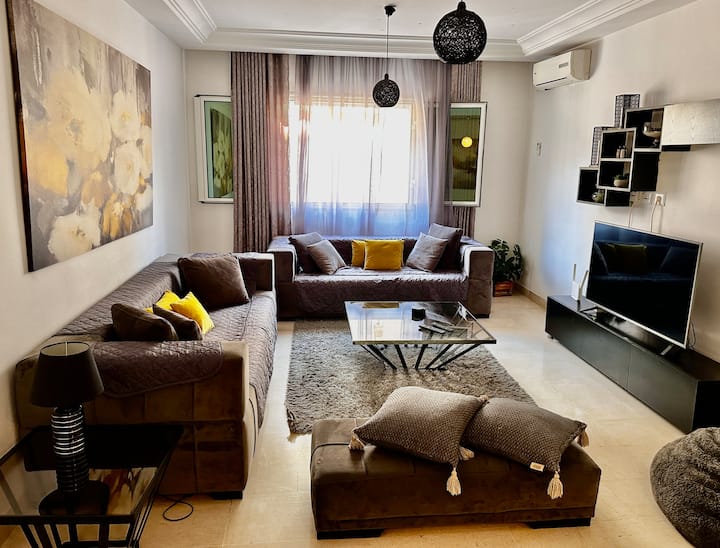 Spacieux Appartement Au Centre - Tunisie