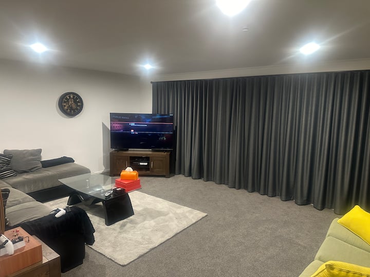 Peaceful Accommodation In Stoke - Richmond