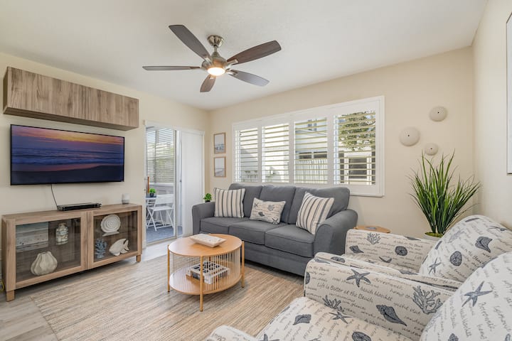 Surf N Space Sanctuary! - Cape Canaveral, FL