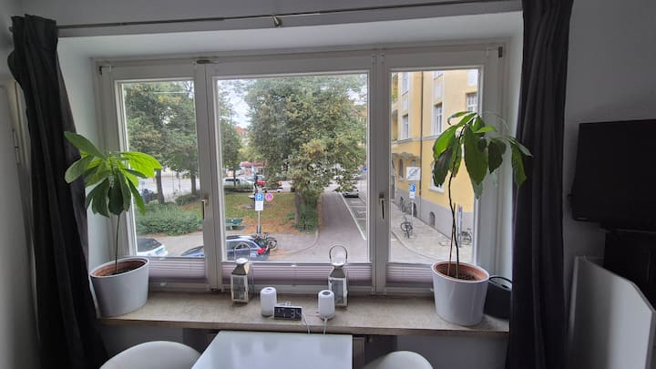 Helle 32m² Whg Mit Blick Ins Grüne - Múnich