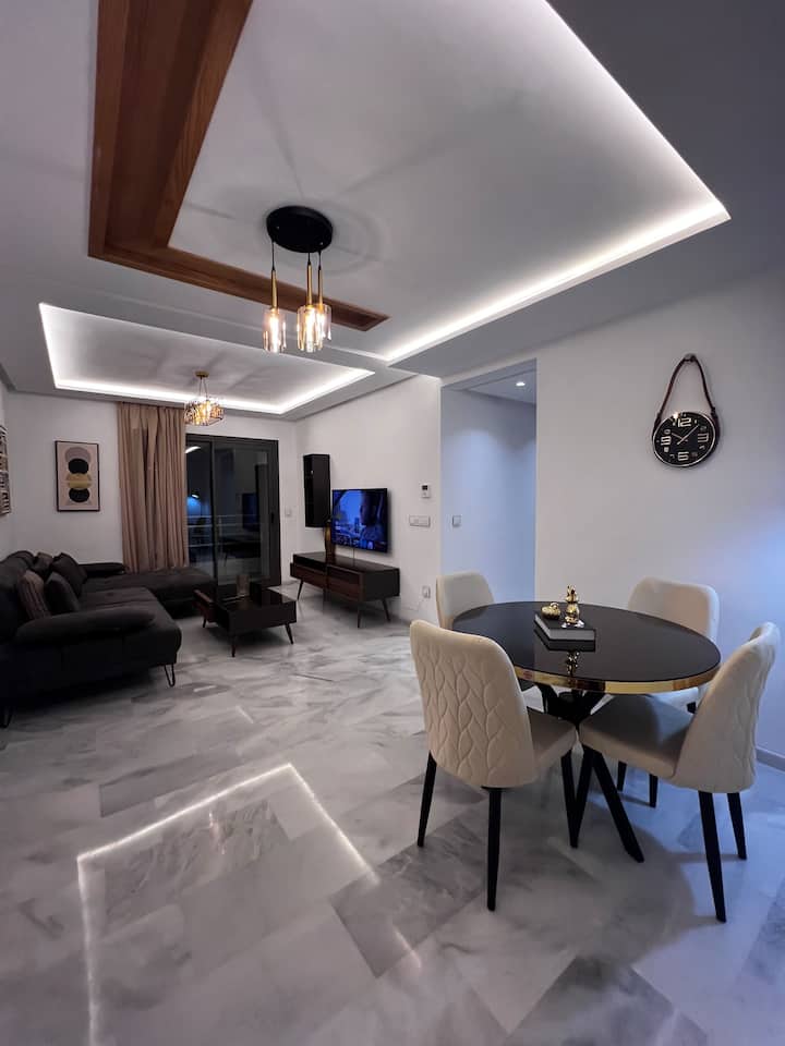 Appartement De Luxe Au City Center Avec Parking - Tangier