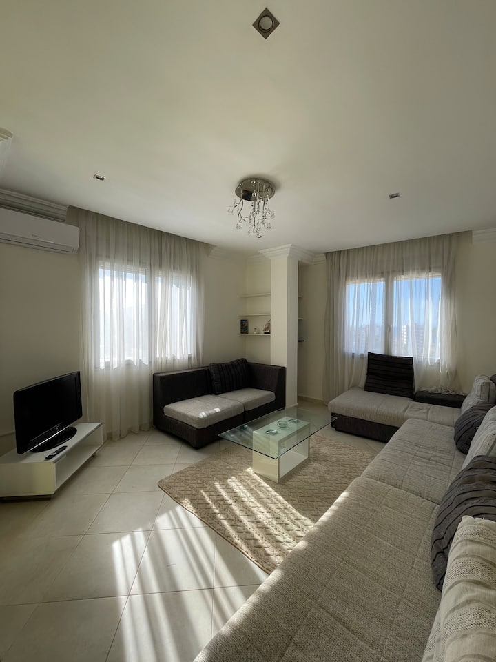 Vue Panoramique Logement Spacieux Au Centre D'oran - Oran