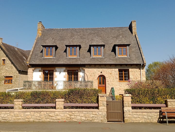 Poubalay Chambres Cuisine Séjour - Saint-Jacut-de-la-Mer