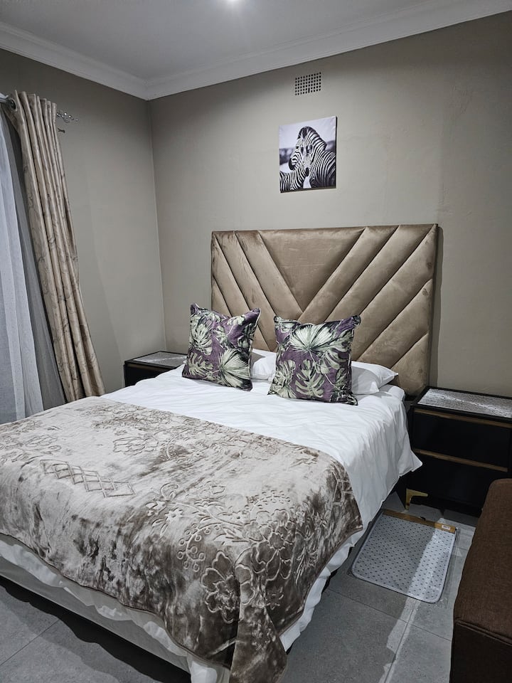 Peaceful Stay - Room 1 - Sasolburg